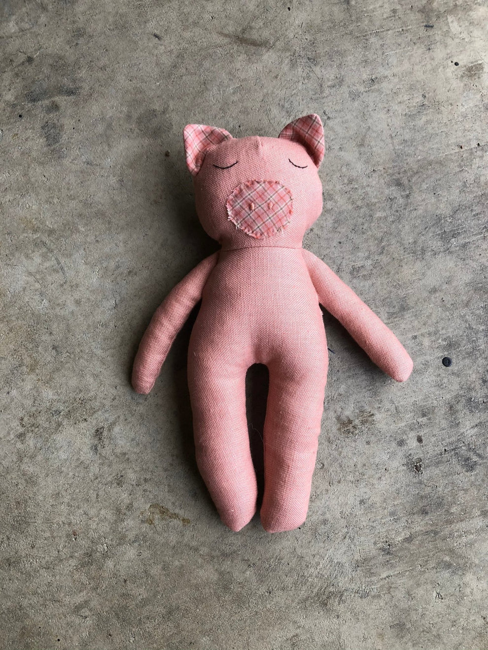 Open media 5 in modal